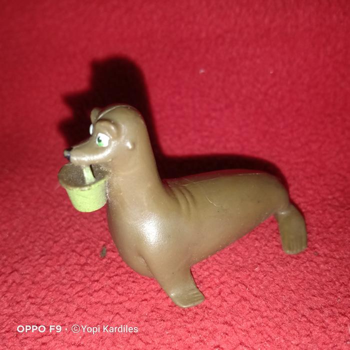 Jual Disney Pixar finding Nemo 2 singa Laut figure - Kota Batam ...