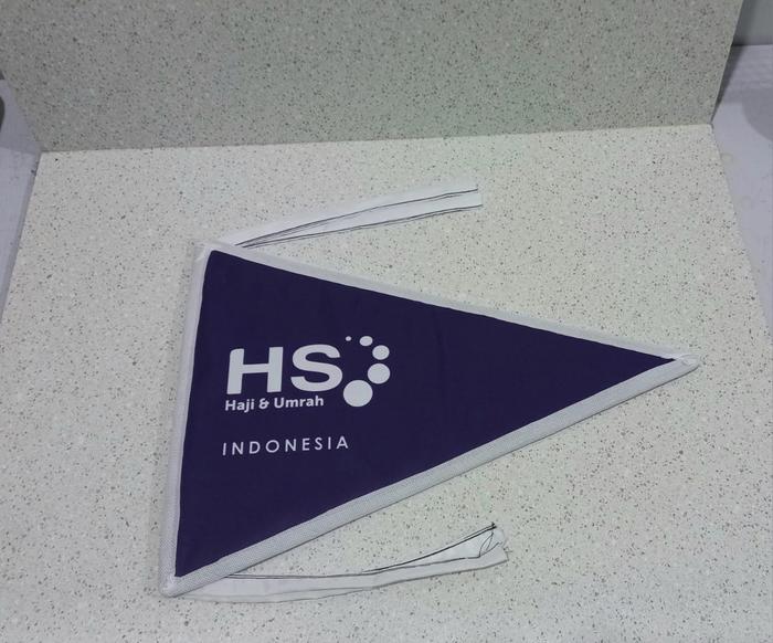 Jual Custom Bendera Segitiga Tour Guide / Bendera Travel / Bendera ...