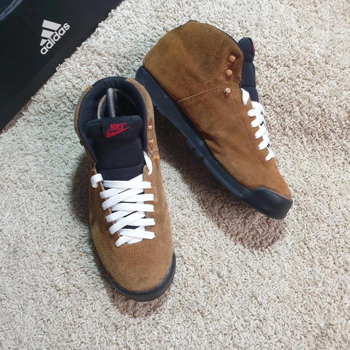 Jual SEPATU NIKE MAGMA 2.4 VINTAGE SECOND ORIGINAL - Jakarta Barat ...