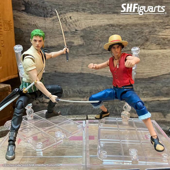 Promo Action Figure One Piece SHF Roronoa Zoro Netflix Series - Jakarta ...