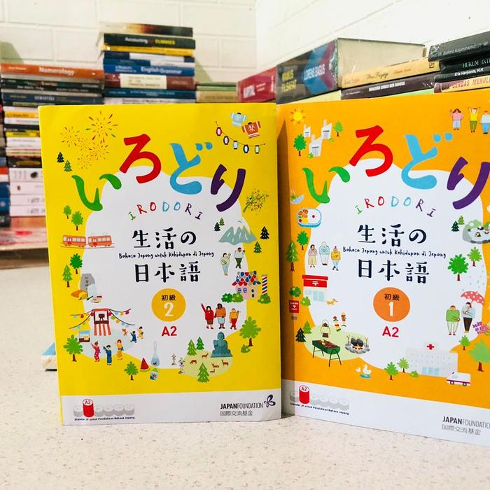 Jual Paket 2 buku Bahasa Jepang untuk Kehidupan di Jepang (Irodori) A2 ...