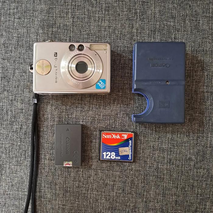 Jual Digicam Kamera Canon Ixus V3 - Jakarta Timur - omrooyshop | Tokopedia