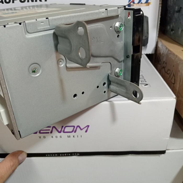 Jual Bracket head unit Toyota Innova reborn Original - Jakarta Pusat ...