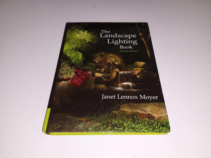 Jual Buku Taman "THE LANDSCAPE LIGHTING BOOK" - Kota Bandung - ALD ...