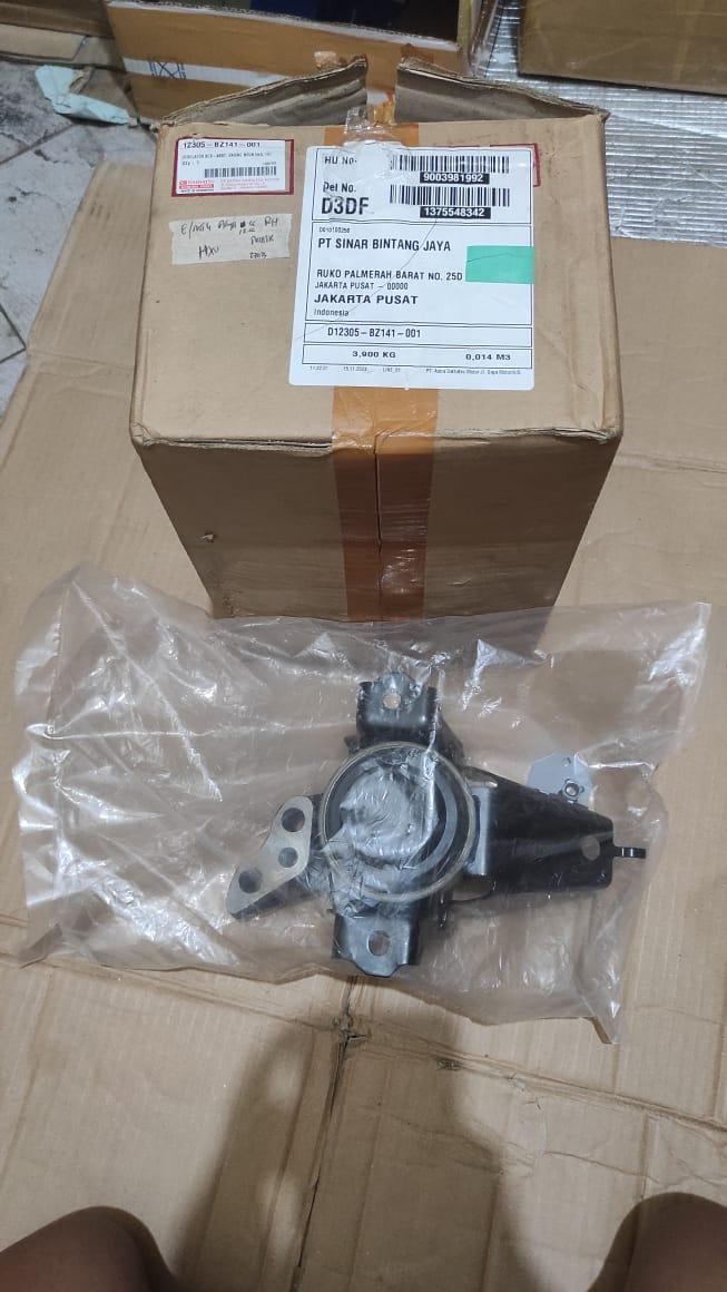 Jual Engine mounting monting mesin kanan RH agya ayla matic AT - Kota ...