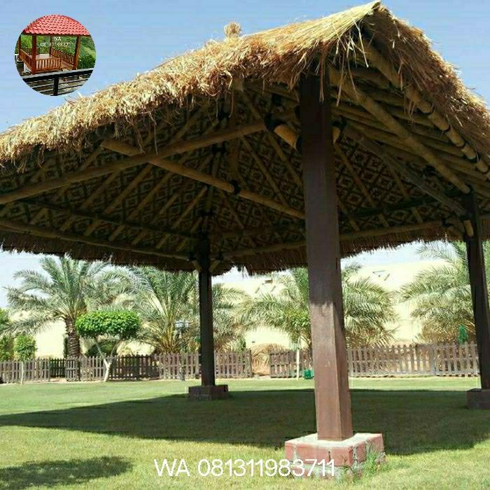 Jual saung bambu tiang kayu atap Alang Alang harga permeter persegi ...