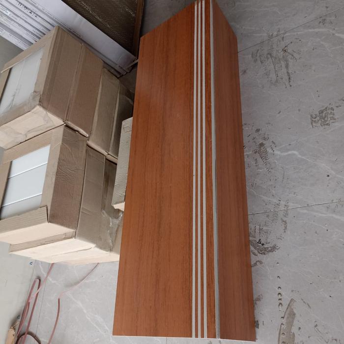 Jual granit trap tangga motif kayu flamahogani 30x120 & 20x120 step ...