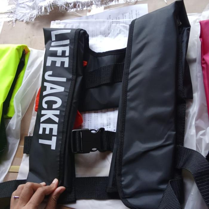 Jual Inflatable Life Jacket Pelampung Automatic Co2 - Life Jacket ...