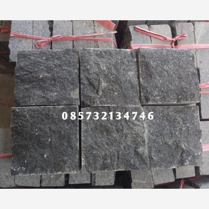 Jual Andesit Carport Hitam Natural 10x10x3cm - Kab. Tulungagung - Batu ...