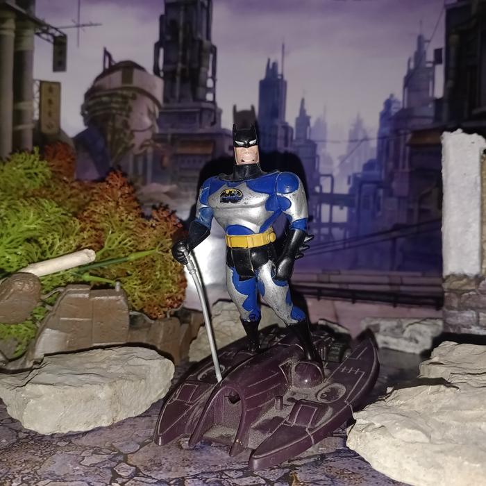 Jual Set Figure Batman Tornado dan Grand Assault bat mobile - Jakarta ...