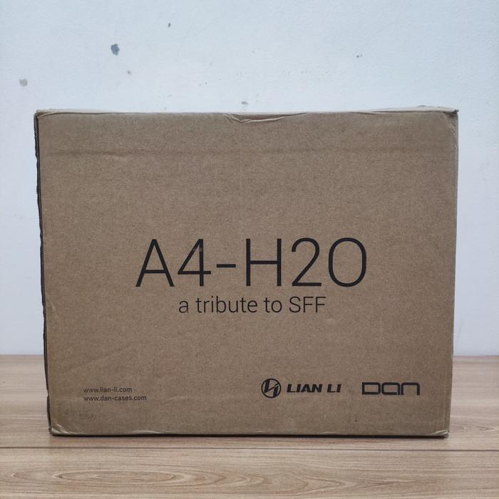 Jual SIDE AKRILIK PANEL - CASING MINI ITX LIAN LI A4 H2O A4-H2O A4H2O ...