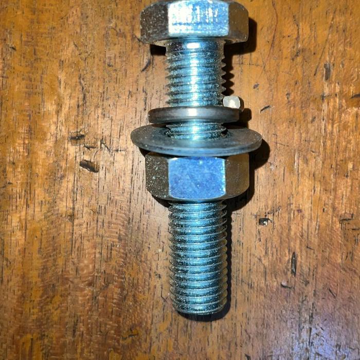 Jual Baut mur m16x70 + 2 ring BMP set - Jakarta Barat - Packing Mas ...