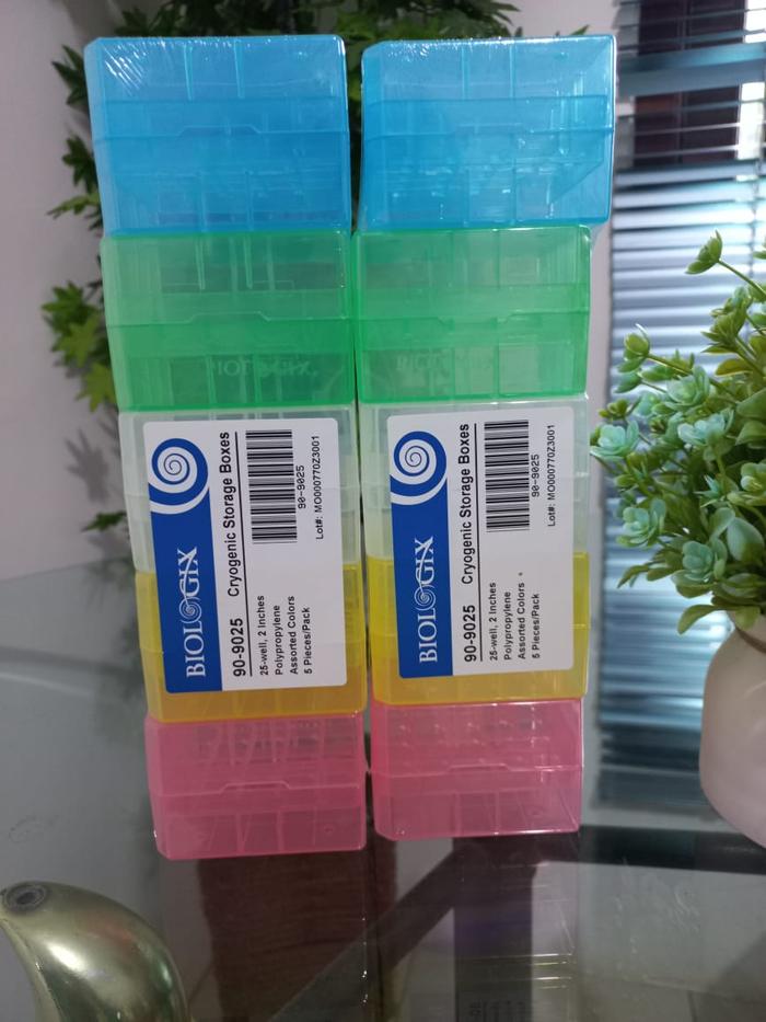 Jual 25 Well Polypropylene Cryogenic Microtube Freezer Box BIOLOGIX Isi ...