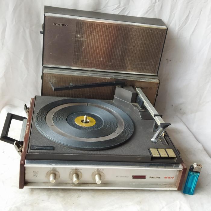 Jual Pajangan Vintage 1972 Turntable Philips 447 made in Holland - Kab ...