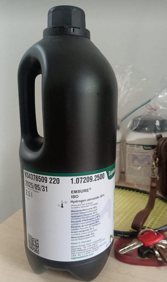 Jual HYDROGEN PEROXIDE 30%/ H2O2/ PERHYDROL, 2,5 LT, MERCK, 107209 ...