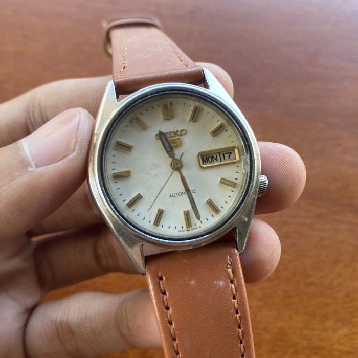 Jual Jam tangan vintage Seiko 5 Automatic jadul kuno antik classic White dial - Kota Surabaya ...