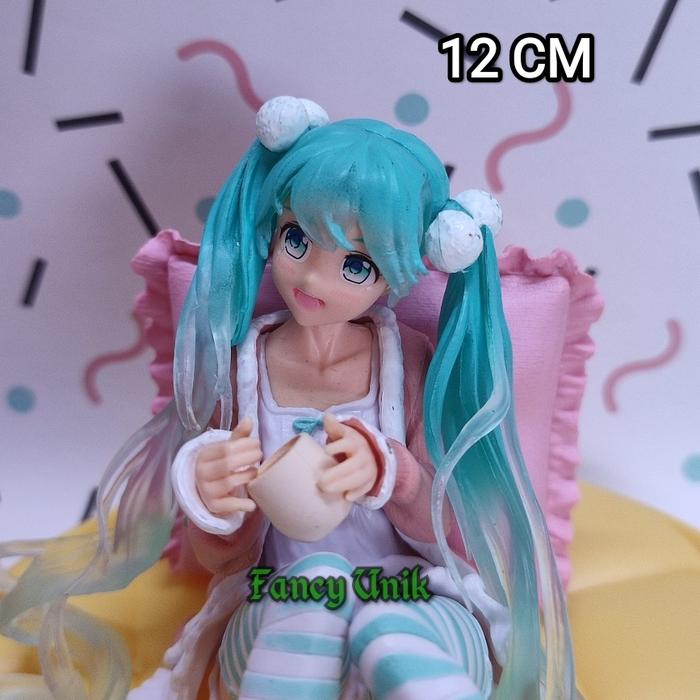 Jual Anime Figure Sakura Miku Pajamas Sitting Figures Kawaii Hatsune ...