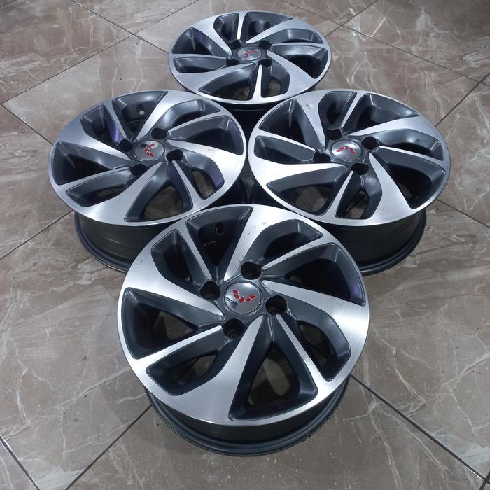 Jual VELG ORISINIL WULING CONFERO RING 15 LUBANG BAUT 4X114.3 (SECOND ...
