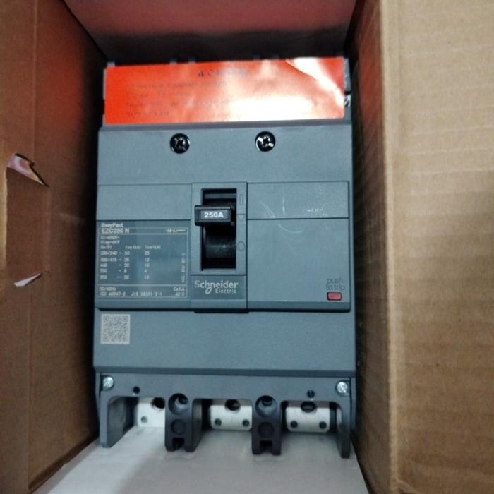 Jual MCCB EZC250N 3p 100A 25kA EZC250N 3Pole 100A 415VAC. 100A - Jakarta Barat - Abadi Panel ...