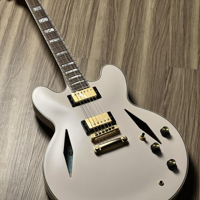Jual Epiphone Emily Wolfe "White Wolfe" Sheraton Semi-Hollow in Aged ...