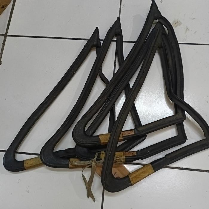 Jual quarter window seal karet kaca angin segitiga kiri fiat 127 - Kota ...