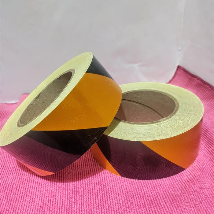 Jual Stiker Police Line Kuning Hitam 5cm x 10m - kuning hitam - Jakarta ...