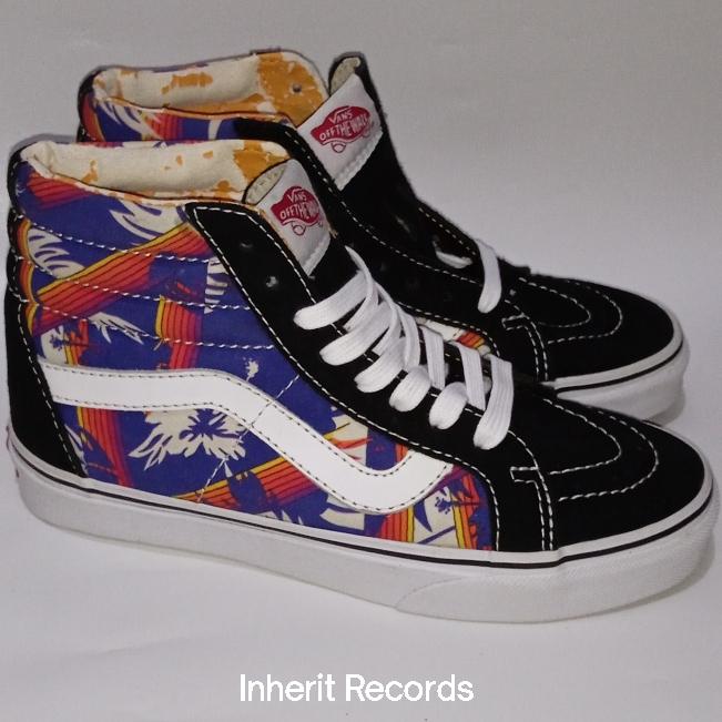 Vans Sk8 Hi Vans Girls Collection Kids Girls Junior Black pink Vans Sk8 ...