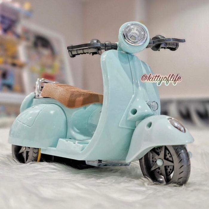 Jual Motor Vespa for PopMart Labubu Upset Duck Light Blue - Jakarta ...