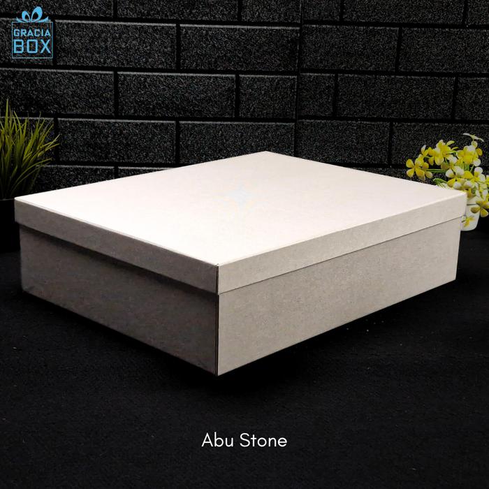 Jual BOX HAMPERS - HARDBOX - BOX BAJU - ukuran 45 cm x 35 cm x 12 cm ...