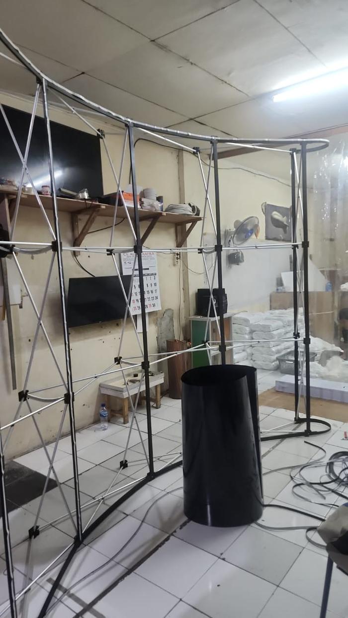 Jual Back wall curve atau lengkung tipe magnet custom print sticker ...