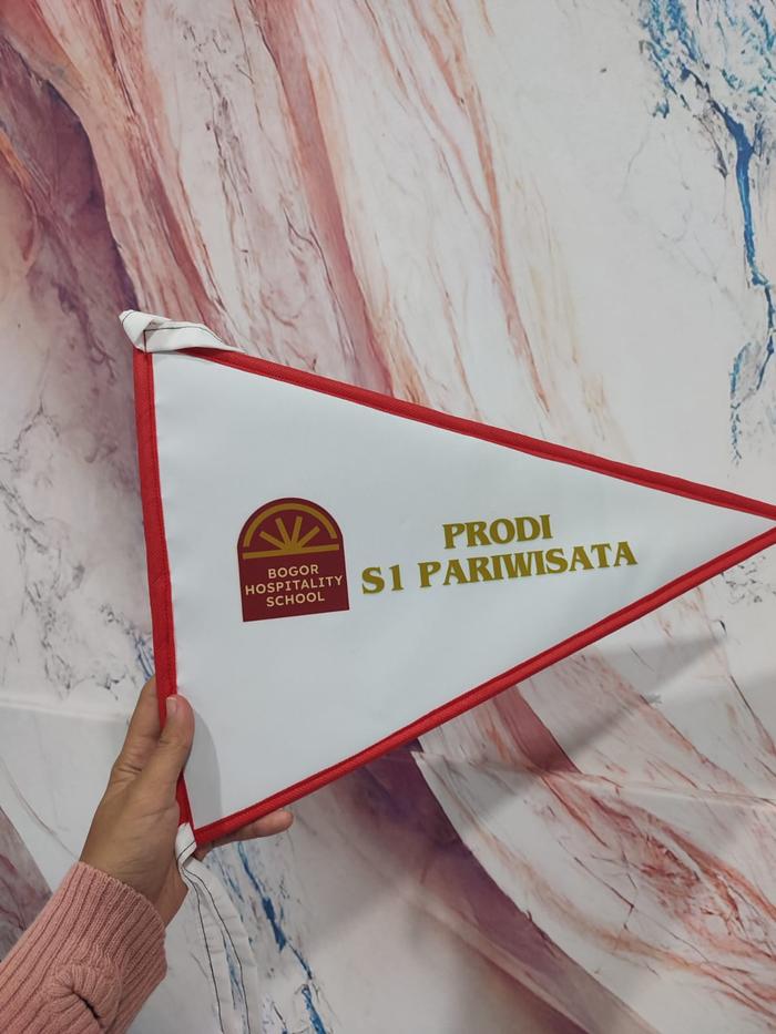 Jual Bendera Travel Custom/Bendera Pemadu Wisata Desain Custom/Bendera ...