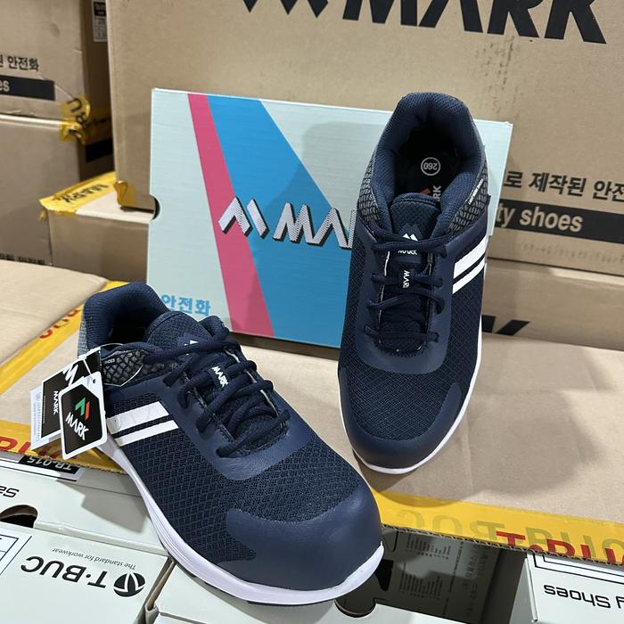 Jual Sepatu Safety Shoes Eksport Import Sneakers Spokat Safety Shoes ...