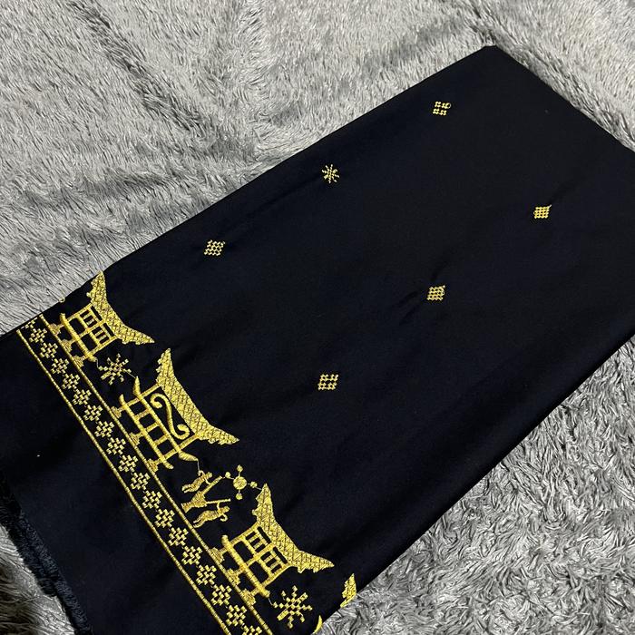 Jual KAIN TENUN KHAS TORAJA /KAIN BORDIL TORAJA / KAIN PARUKI TORAJA ...