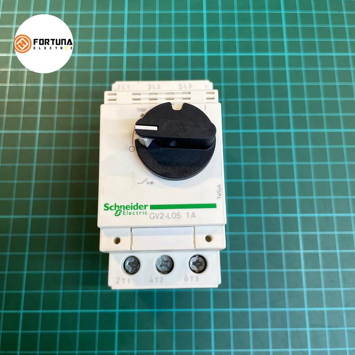 Jual Schneider Magnetic Motor Circuit Breaker GV2-L05 1A MPCB GV2L05 ...