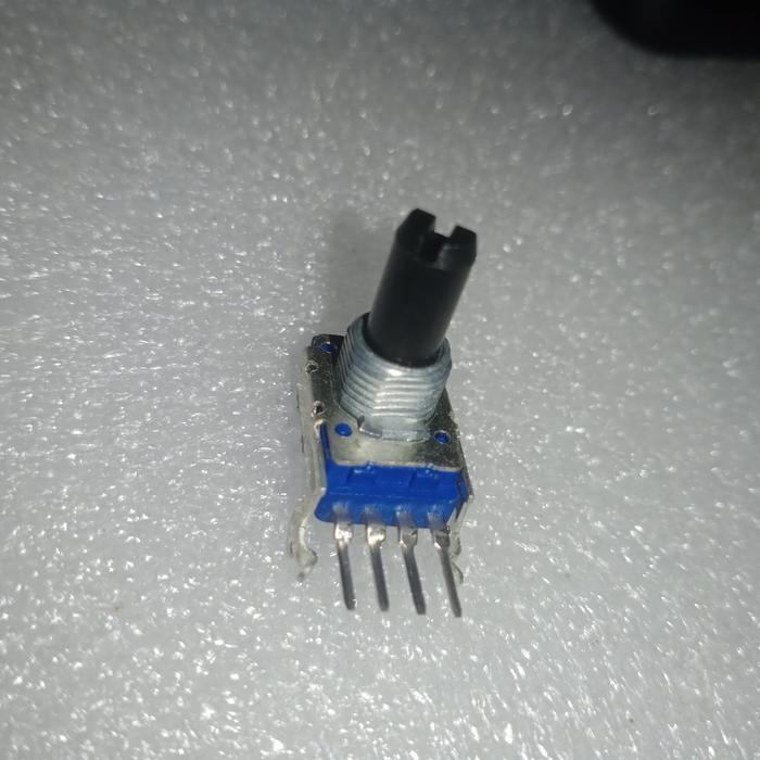 Jual potensio pitch bend modulation M-audio Oxygen pro 61 - Kab. Sleman ...