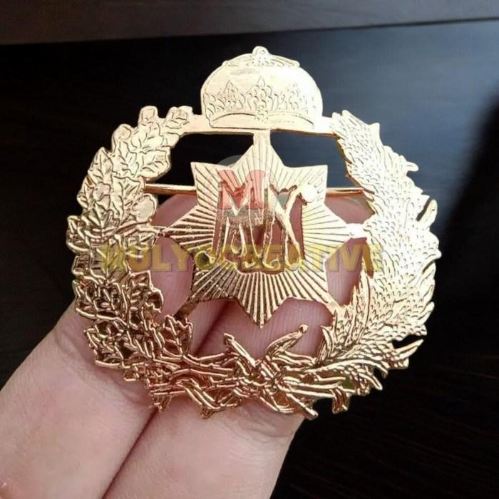 Jual Bros Pin Mangkunegaran - Pin Aksesoris Mangkunegara Logam Kuningan ...