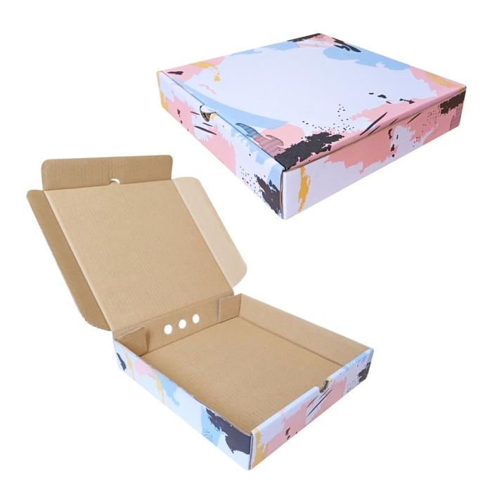 Jual Box Kuker Hadiah Kado Ulang Tahun Dus Kotak Motif Abstrak Ukuran ...