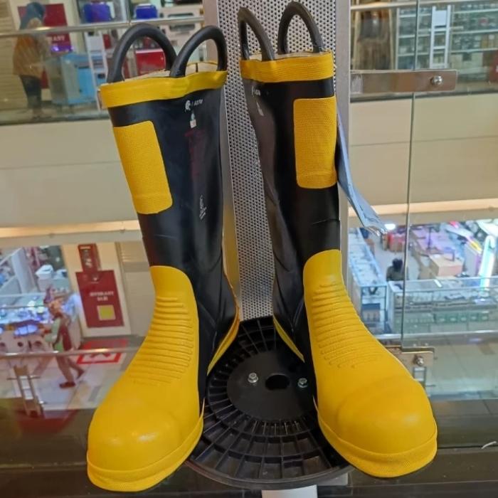 Jual Sepatu Boot Pemadam kebakaran Harvix 9687 Original / Sepatu Boots ...