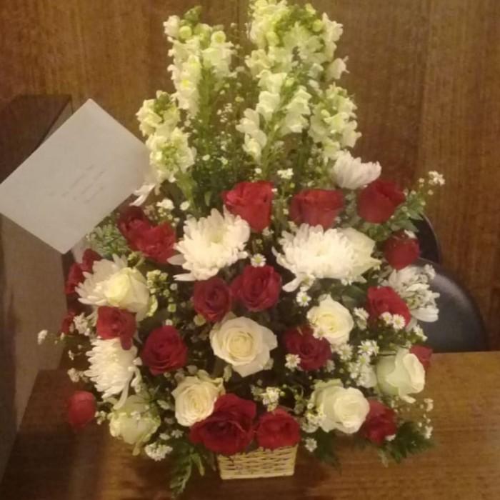 Jual bunga asli/rangkaianbunga/bungameja/tablearrangemen - Kota ...