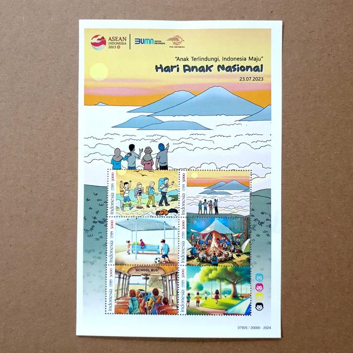 Jual Prangko INDONESIA. Hari Anak Nasional • "Anak Terlindungi ...