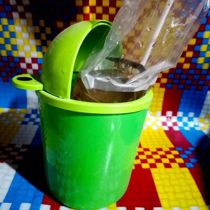 Jual tempat es teh plastik agar tidak tumpah karakter unik kapasitas ...