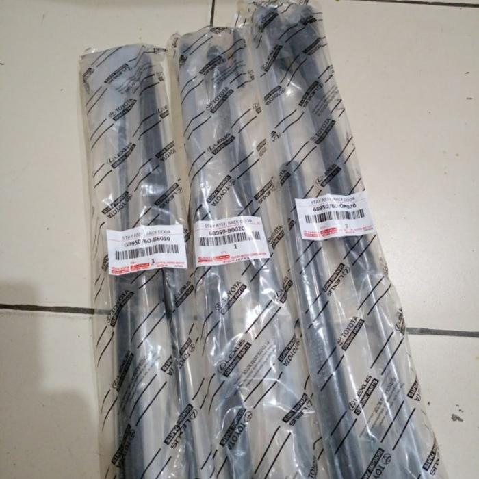 Jual SHOCK BAGASI SHOK HIDROLIK PINTU BAGASI BELAKANG Toyota INNOVA ...