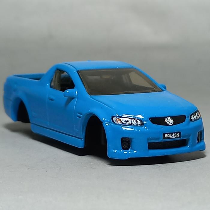 Jual Matchbox Holden VE UTE SSV 2008 -2010 diecast car 08 blue warna ...