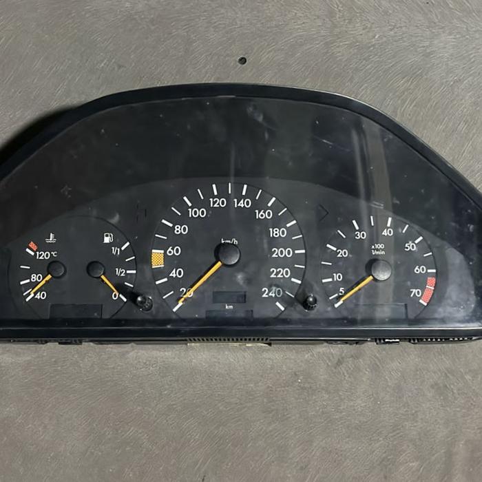 Jual Speedometer Km/H Original Mercedes-Benz W202 C180 - C200 - Kota ...