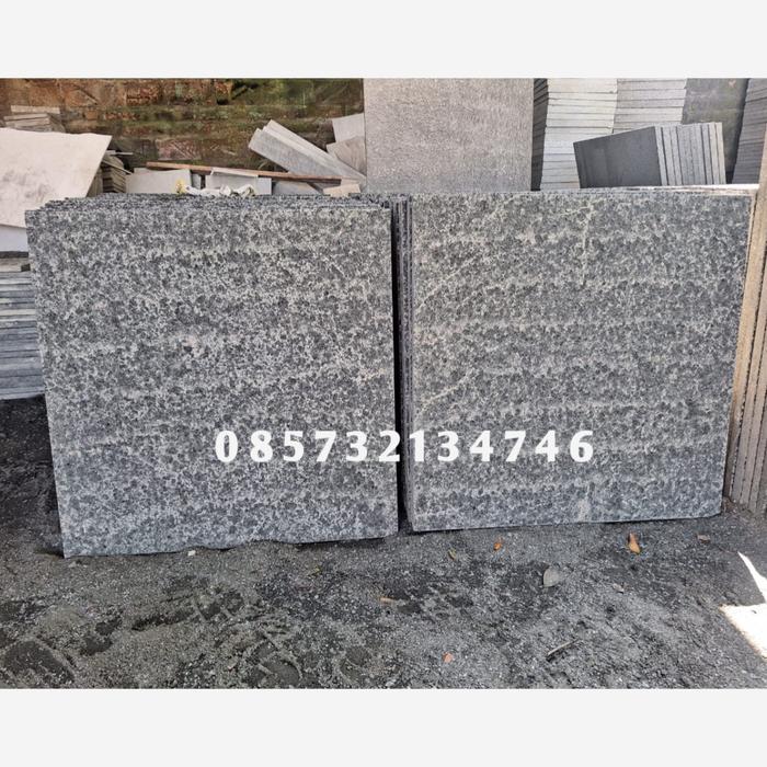 Jual 60x60cm | Batu Andesit Hitam Finishing Bakar Tulungagung - Kab ...