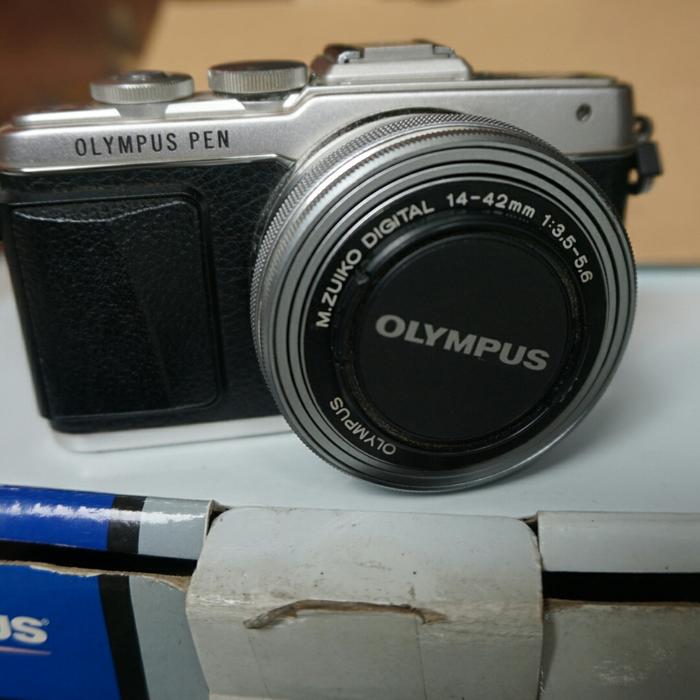 Jual Kamera Mirrorles OLYMPUS PEN E-PL 7 - Kota Surabaya - Gie's Store | Tokopedia