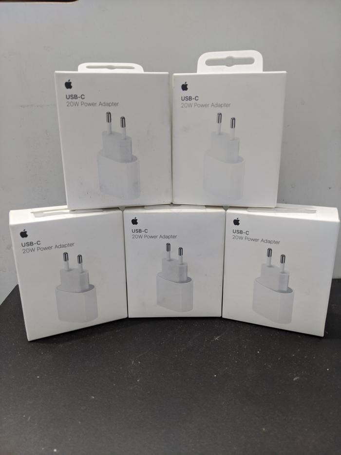 Jual adaptor iphone 20w power adapter original - Kota Malang - belian ...