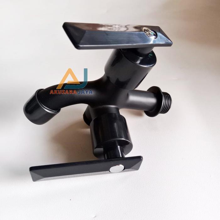 Jual Kran Shower Hitam / Kran Cabang Engkol Minimalis Black - Kota ...