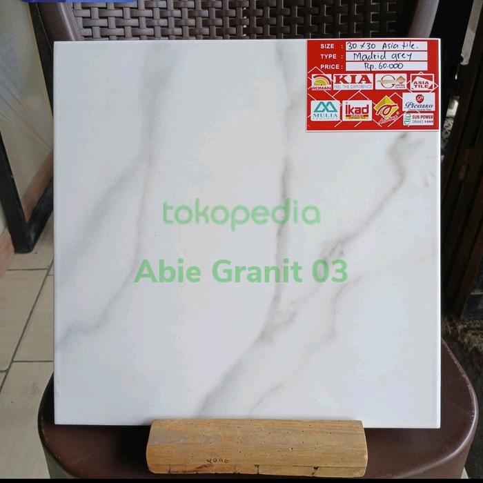 Jual keramik lantai uk 30x30 madrid grey asia tile - Kab. Bogor - Abie ...