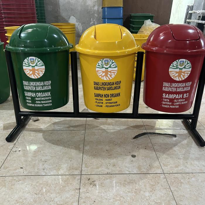 Jual tempat sampah outdoor 3 pilah kapasitas 50 liter model bulat 3 ...
